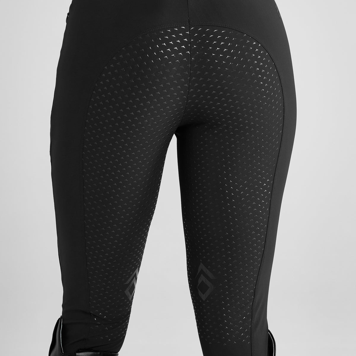 Aztec Diamond Black Training Pants